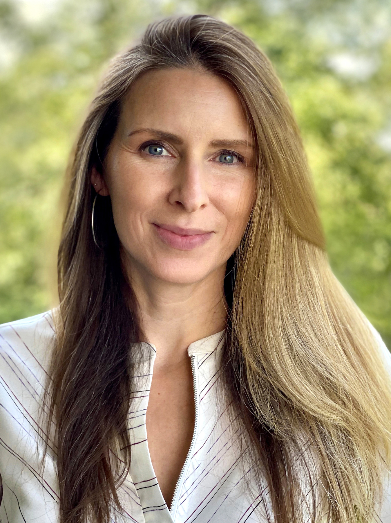 Jamie_Leinauer_Headshot_H_HR.jpg | McDaniel College